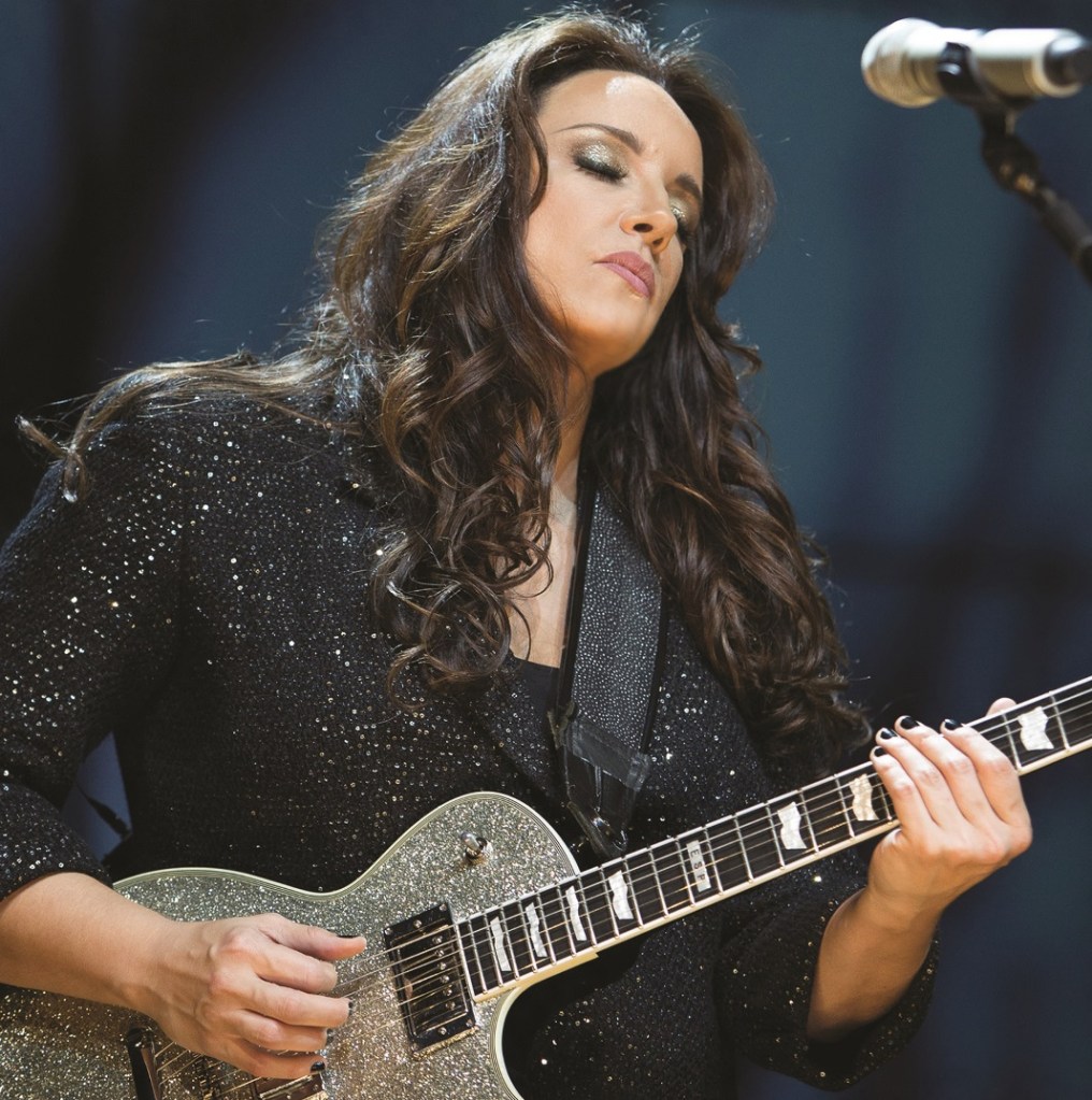 Ana Carolina • 9 de Setembro de 1974 • Biografia – Rede Sampaio